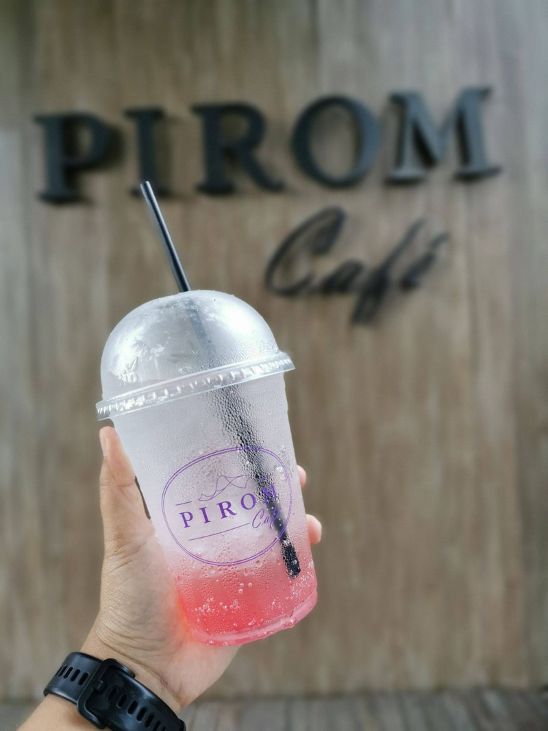 รูป Pirom Cafe - Wongnai