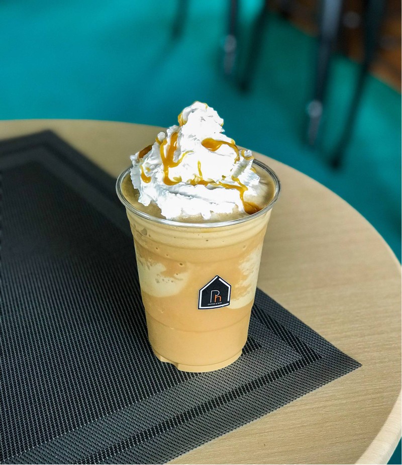ร้าน Pond hub coffee&bar | รีวิวร้านอาหาร