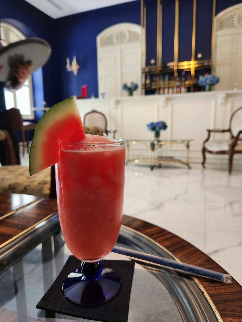 แตงโมปั่น ร้าน Deva Manor Cafe