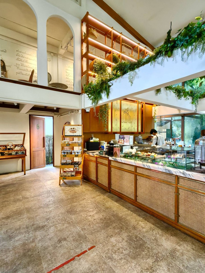 รูป ขมิ้น Camin Cuisine & Cafe เกษตร-นวมินทร์