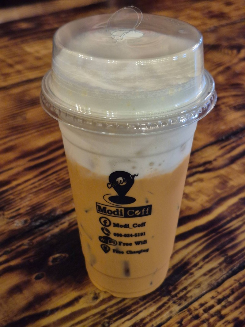 THAI TEA WITH MILK ร้าน Modi Coff Cafe' สวนผัก 41